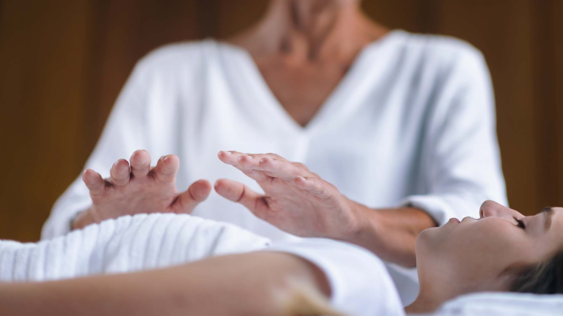 Chakra Healing | Mercedes Holistic Healing | UK